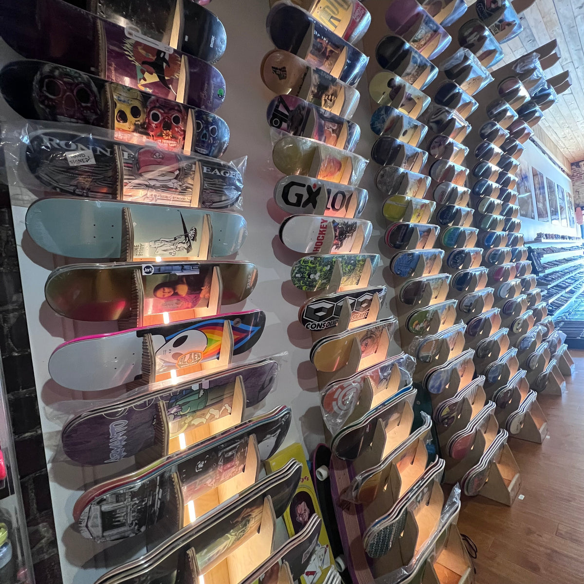 Skate– Relief Skate Supply